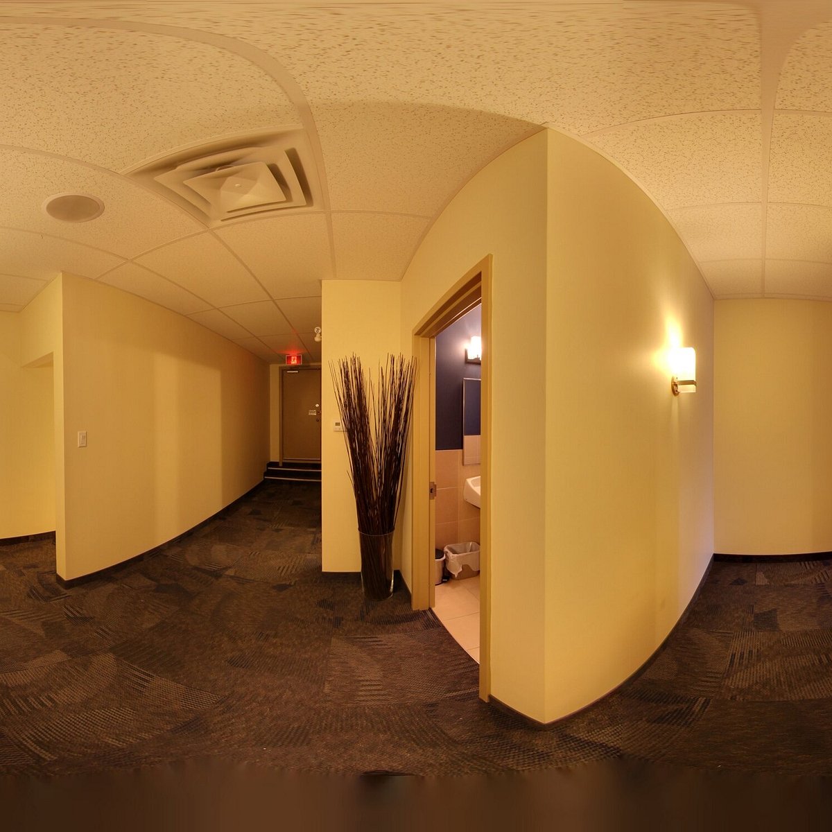 Hand And Stone Massage And Facial Spa Danforth Toronto Ce Quil Faut