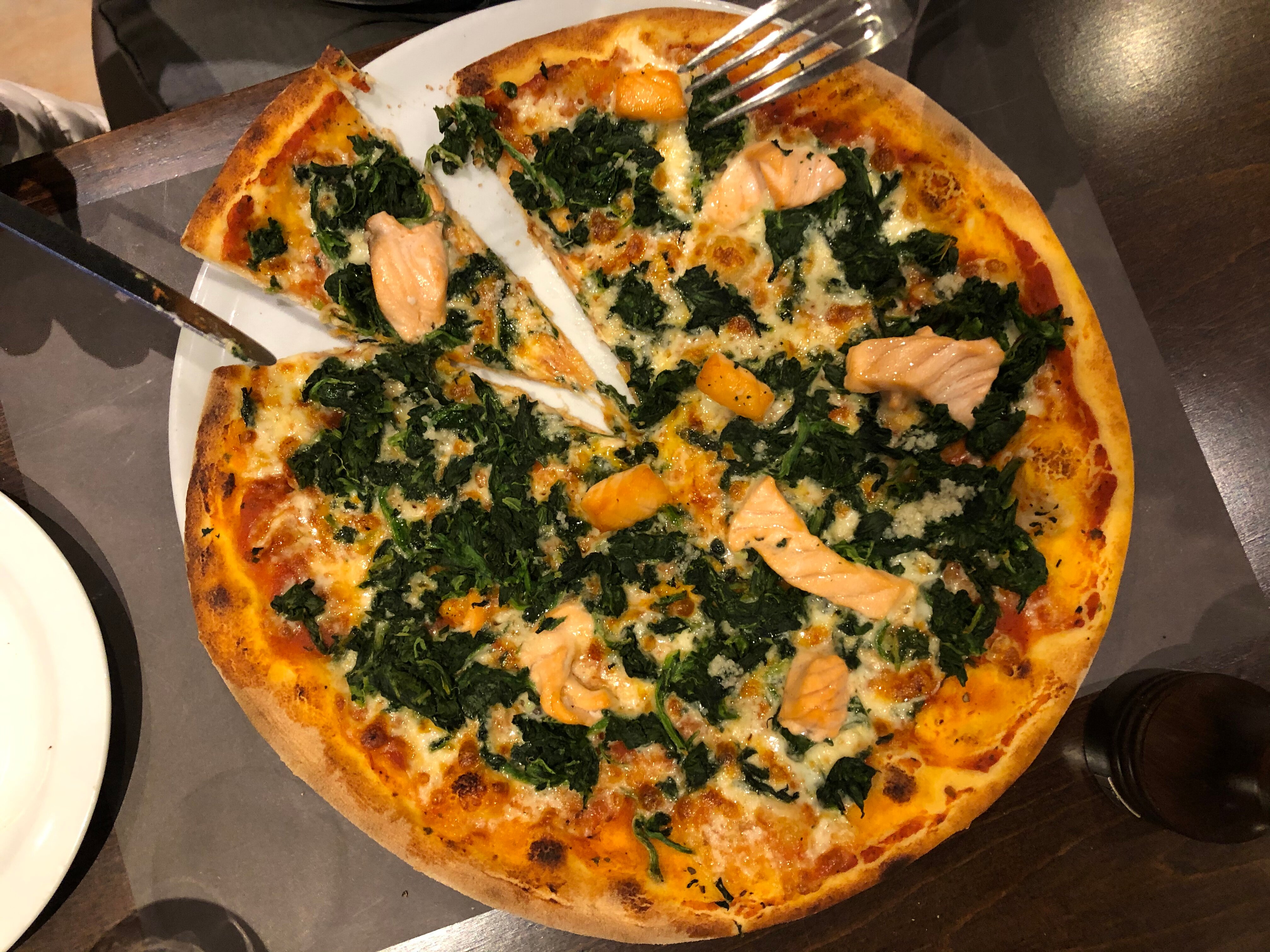 La fiamma pizza store