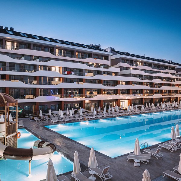 The 10 Best Restaurants Near Victory Be Mine Hotel Side Tripadvisor
