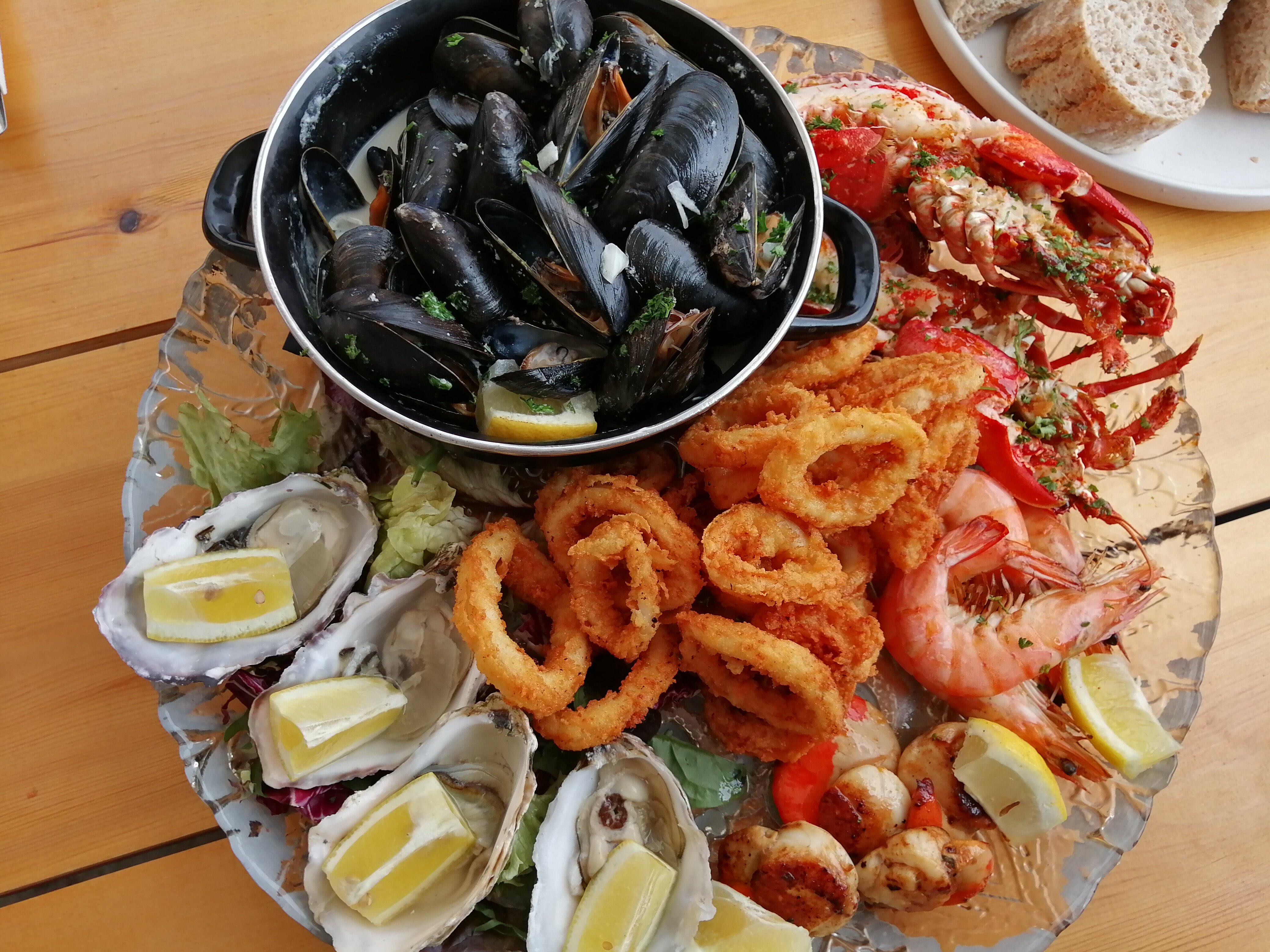 Freshest seafood near me store