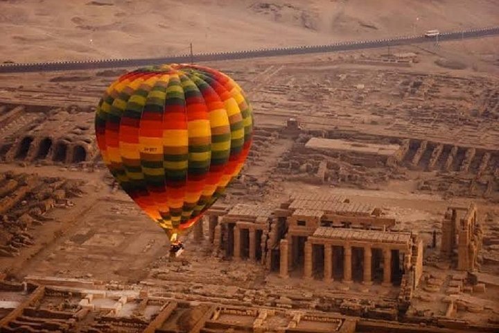 2024 Sunrise Hot Air Balloon Ride Experience In Luxor
