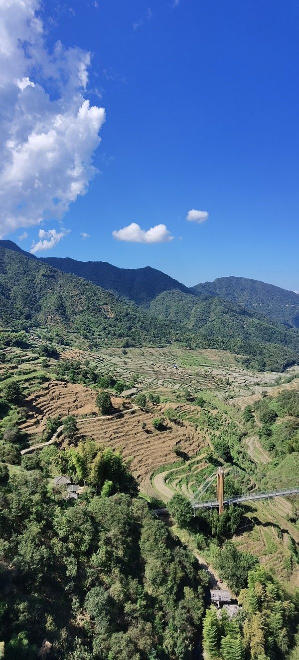 WUYUAN SKYWELLS - Prices & Guest house Reviews (Wuyuan County, China) WUYUAN SKYWELLS - Prices & Guest house Reviews (Wuyuan County, China)
