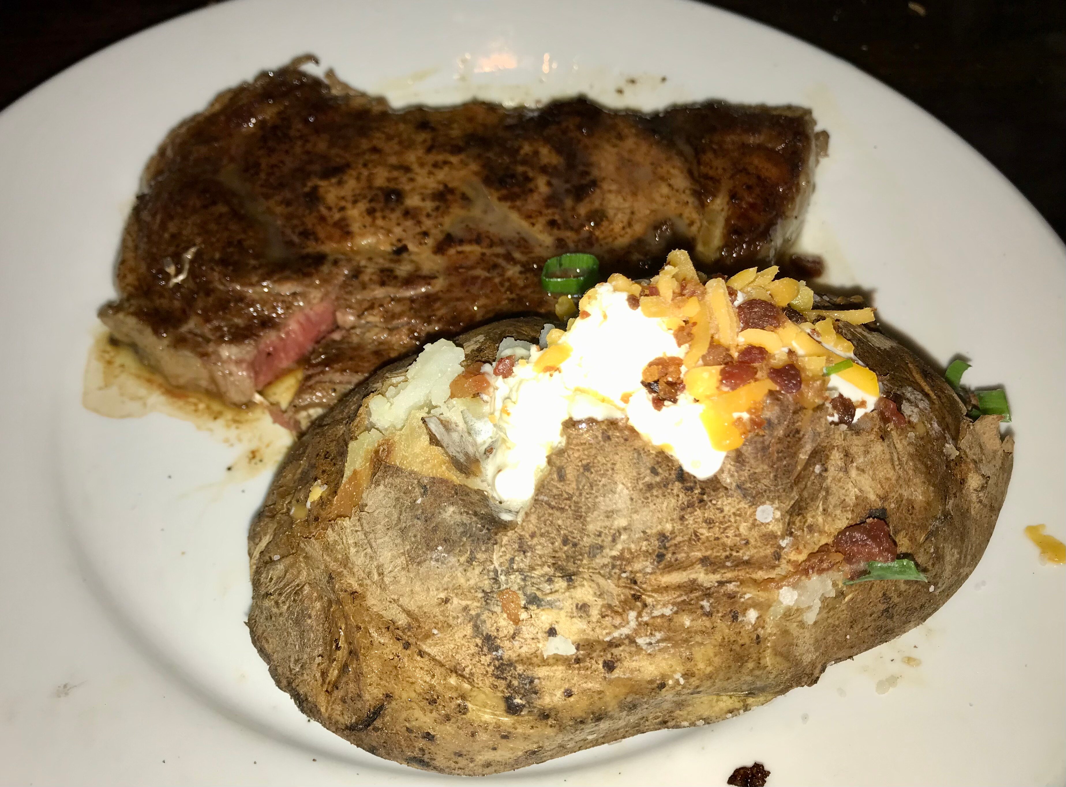 Longhorn steakhouse delivery store