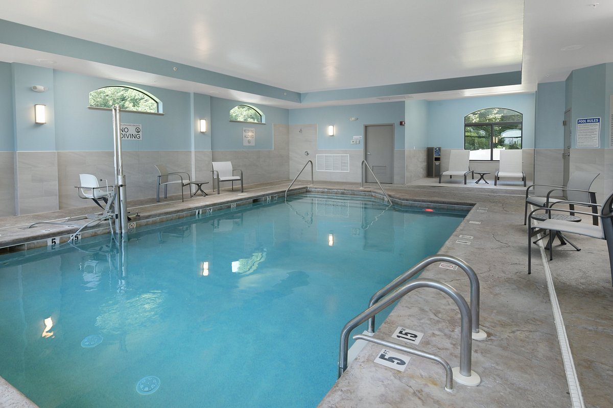 HOLIDAY INN EXPRESS & SUITES WILLIAMSTOWN - GLASSBORO - Updated 2022 ... HOLIDAY INN EXPRESS & SUITES WILLIAMSTOWN - GLASSBORO - Updated 2022 ...