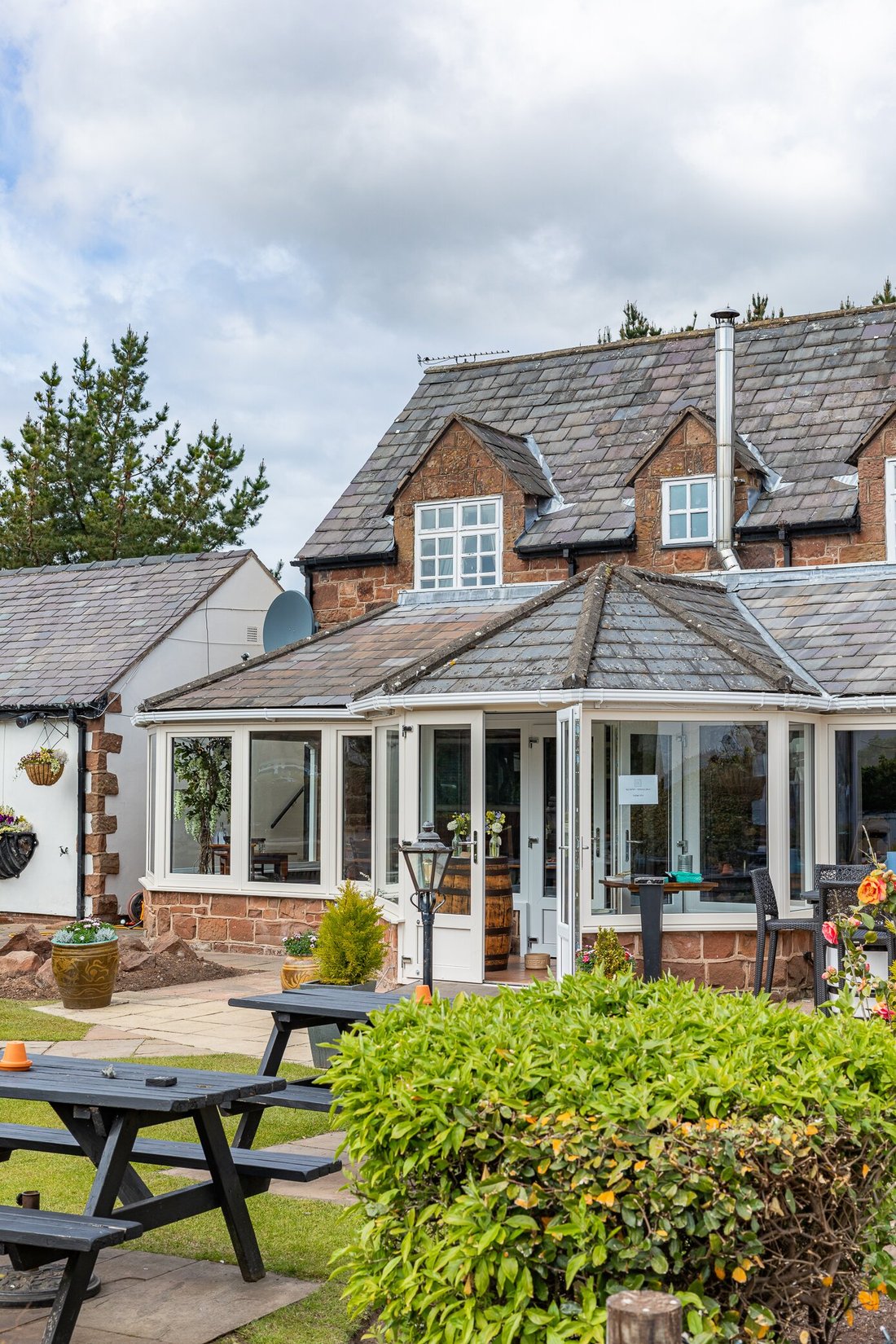 Pollards Inn Hotel Bandb Reviews Willaston On The Wirral England