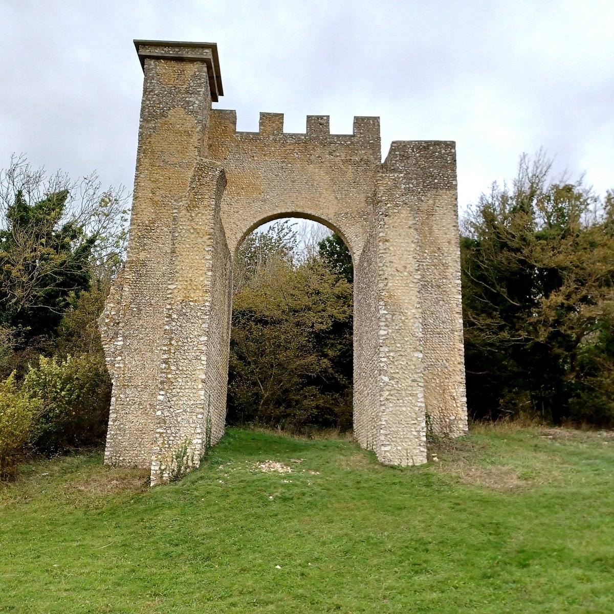 Nore Hill Folly (Slindon): All You Need to Know BEFORE You Go Nore Hill Folly (Slindon): All You Need to Know BEFORE You Go