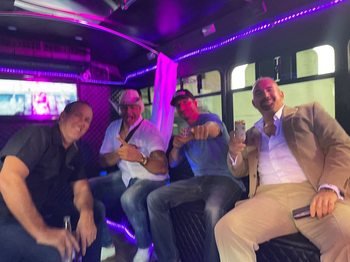 Sosua Party Bus - O que saber antes de ir (ATUALIZADO Maio 2025) Sosua Party Bus - O que saber antes de ir (ATUALIZADO Maio 2025)