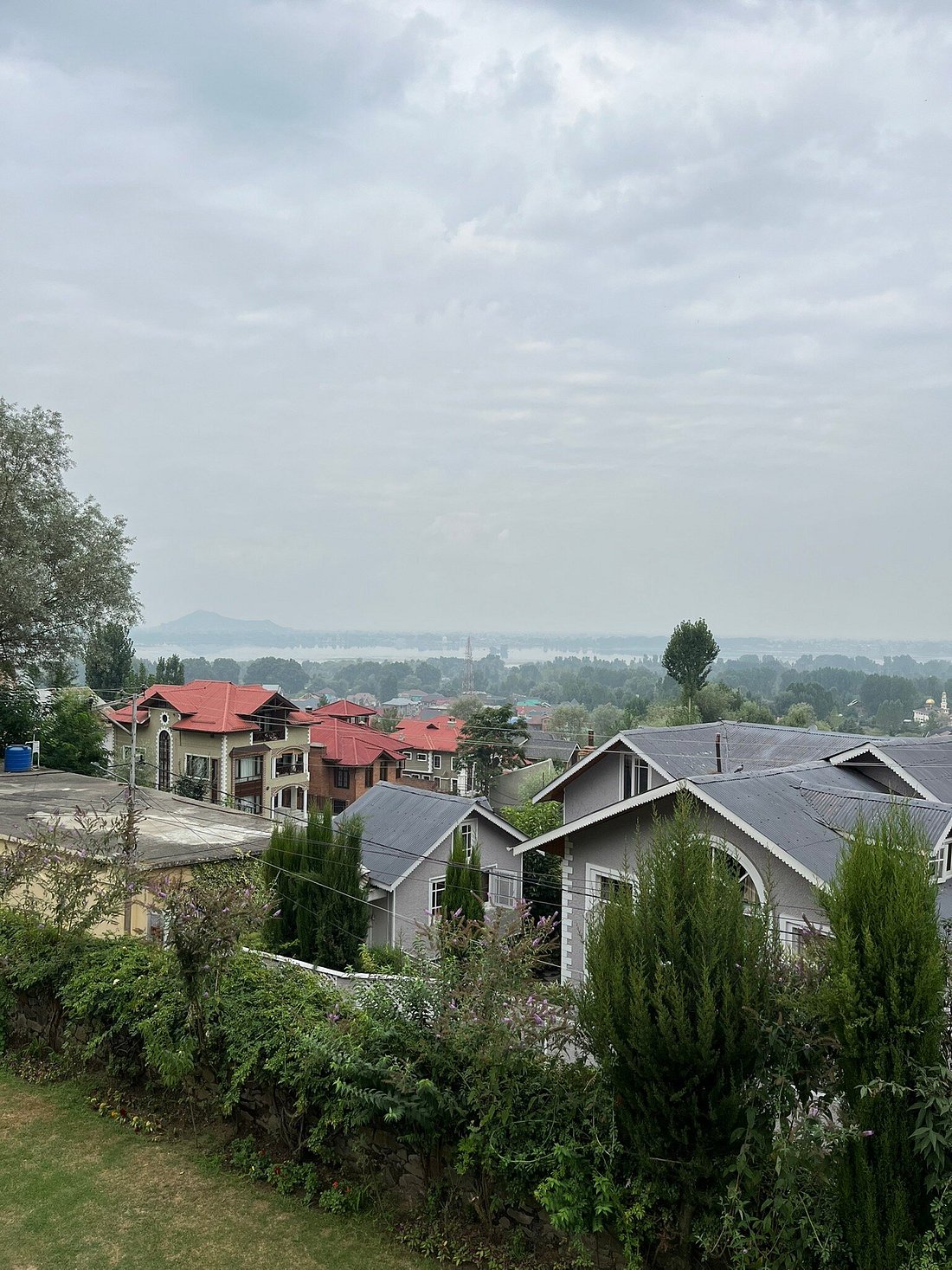 ORANIA - Updated 2025 Prices & Hostel Reviews (Srinagar, Kashmir) ORANIA - Updated 2025 Prices & Hostel Reviews (Srinagar, Kashmir)
