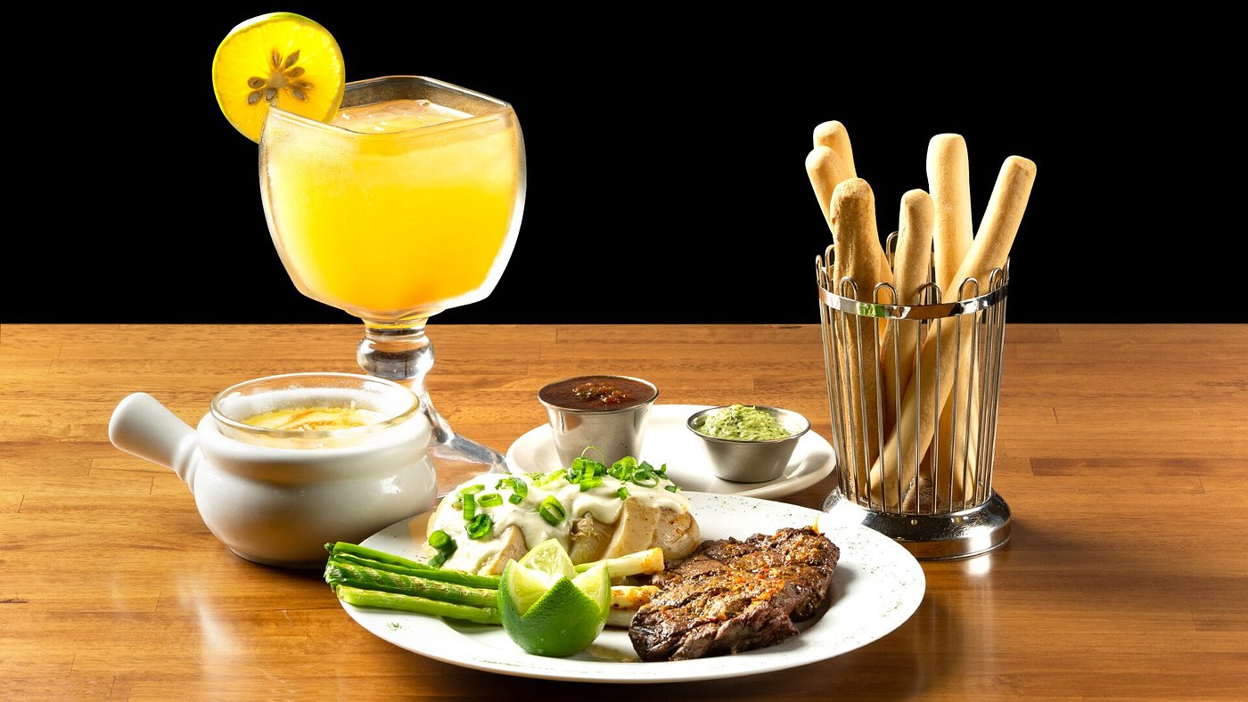 Nais Plaza Zona 9 Ciudad De Guatemala Menú Precios Y Restaurante