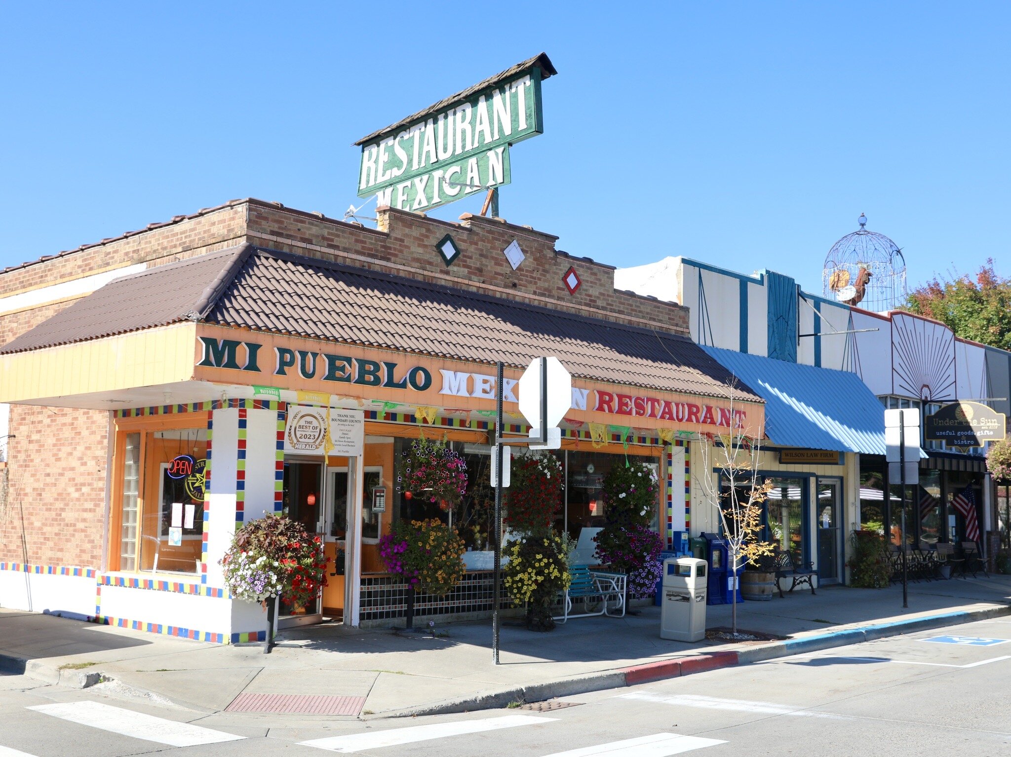 Mi pueblo near me store