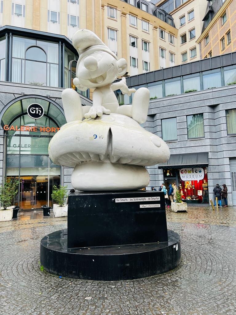 Smurfs brussels store