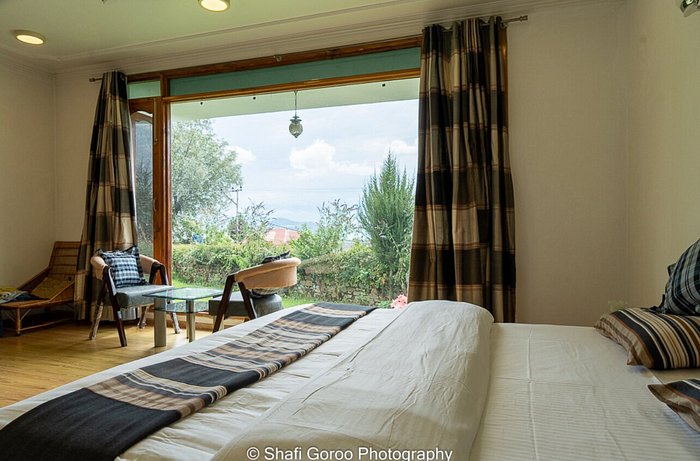ORANIA - Prices & Hostel Reviews (Srinagar, Kashmir) ORANIA - Prices & Hostel Reviews (Srinagar, Kashmir)