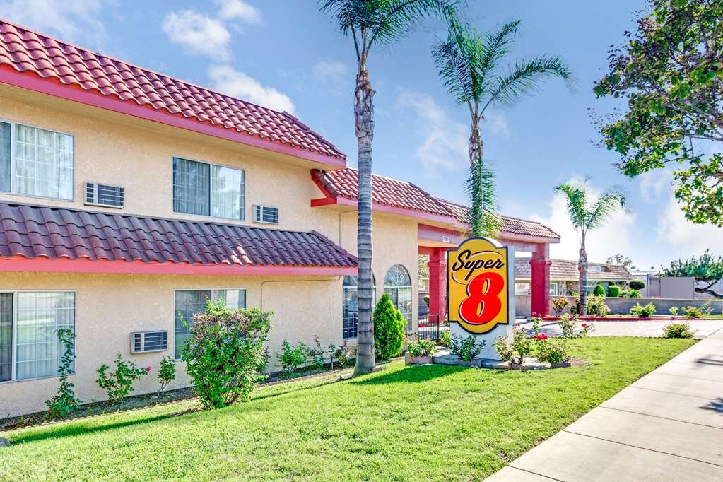 Super 8 near me store