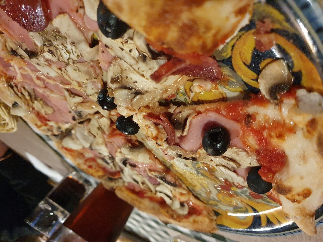 Pas pizza store