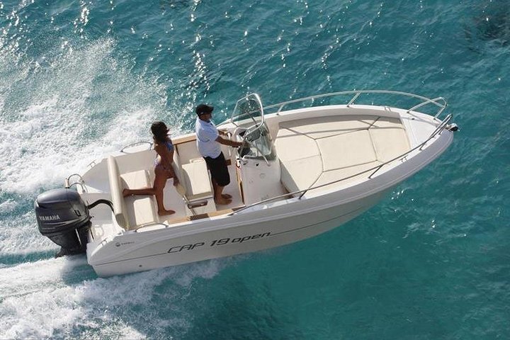 Boats for rent store
