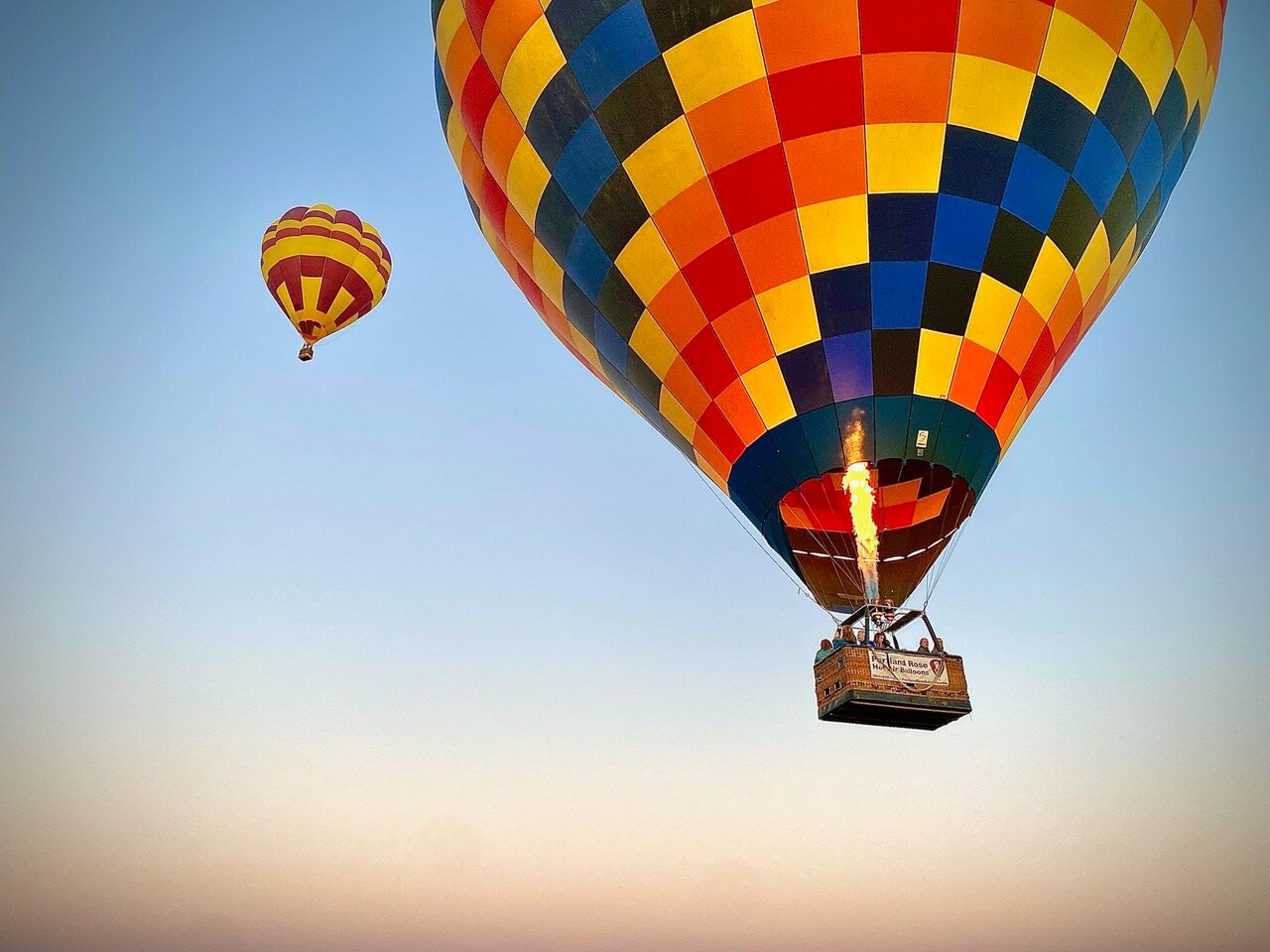Hot air balloon oregon store