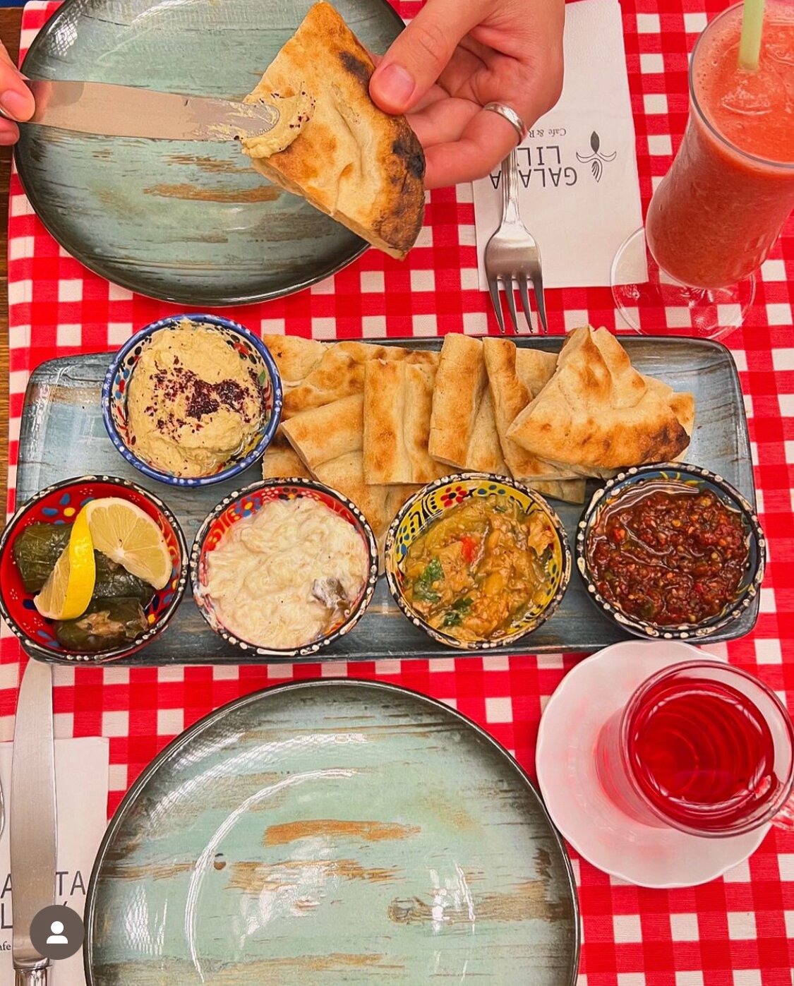 Restaurants open near me for take out store