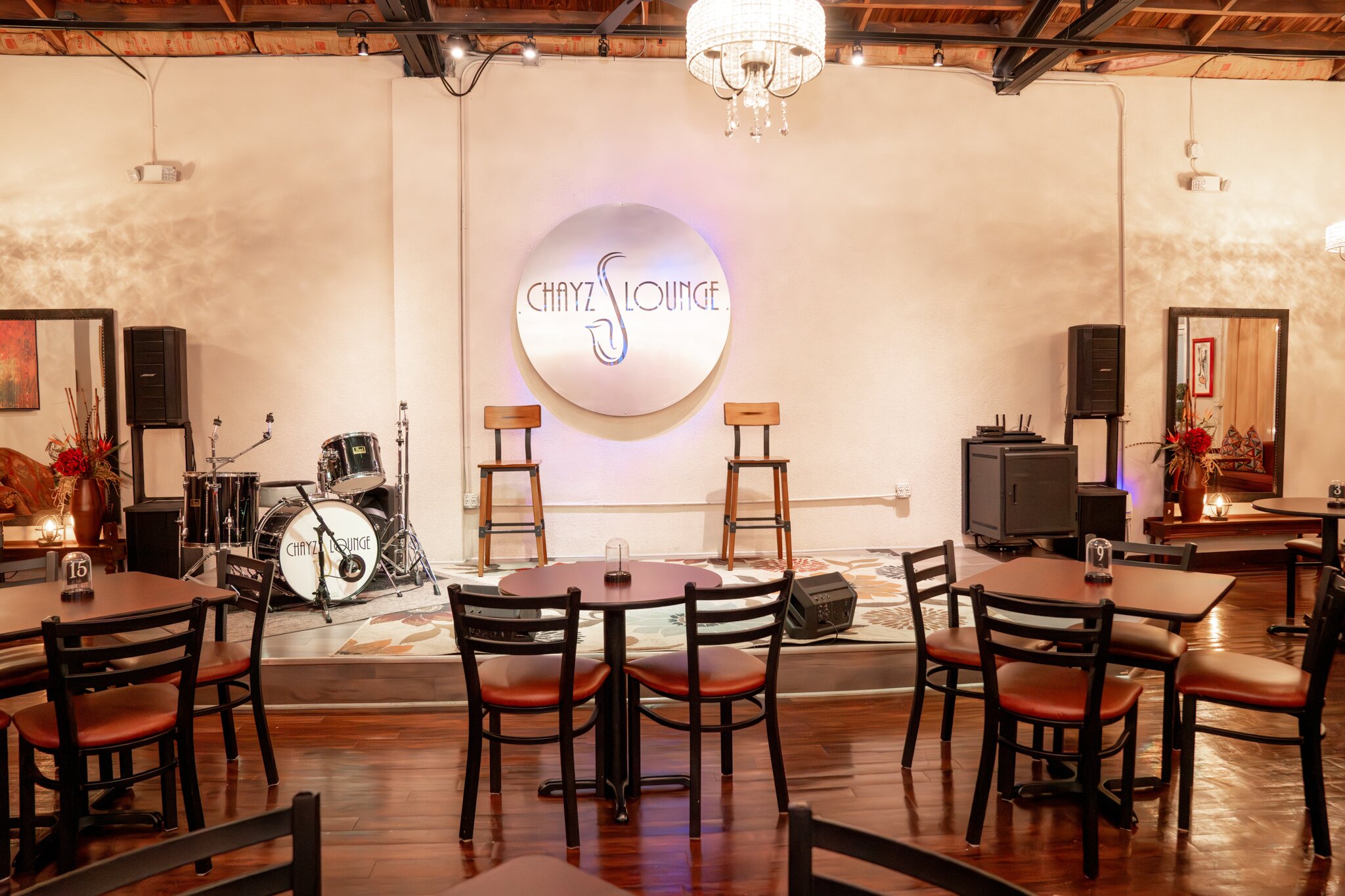 Chayz lounge chair store